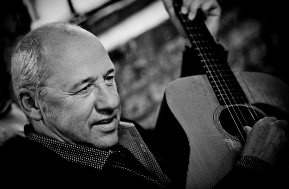 Il ritorno di Mark Knopfler. Con 11 brani inediti e un tour ...