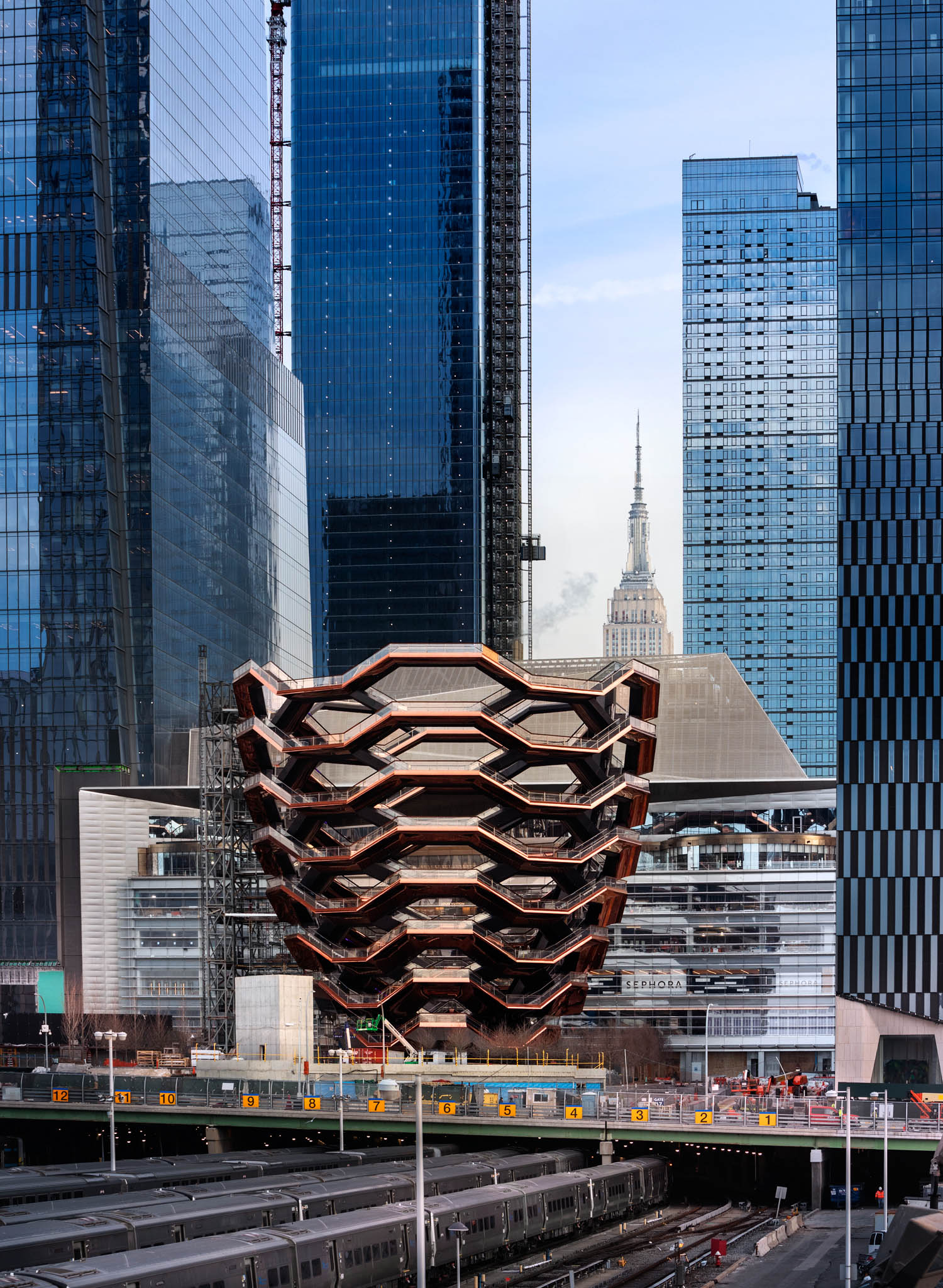 A New York, inaugurata l'ambiziosa scultura-torre Vessel | Sky Arte - Sky